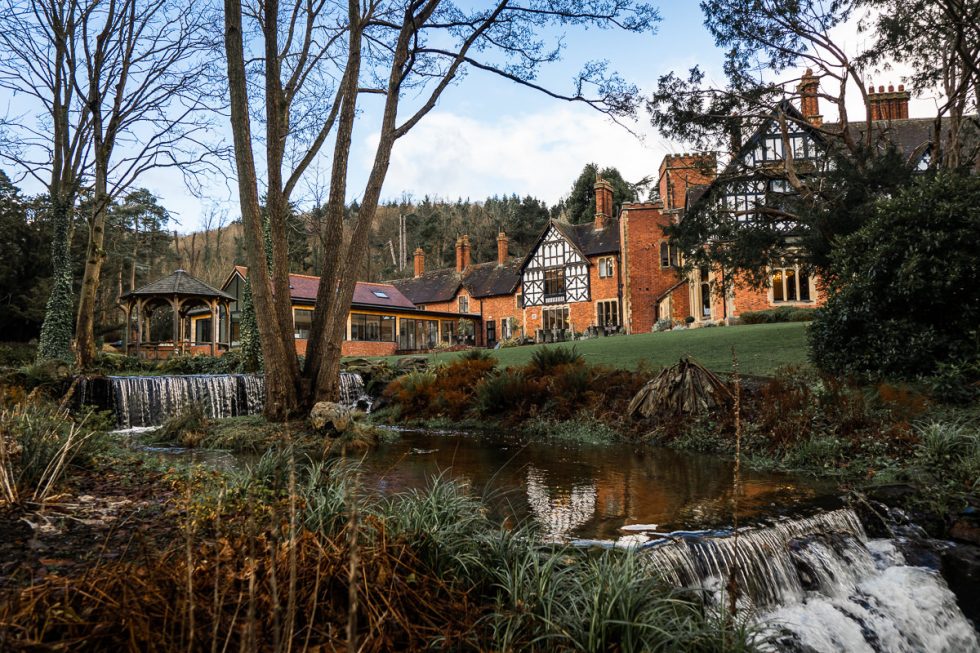 Tyn Dwr Hall Wedding Photographer | Llangollen Wedding Photography